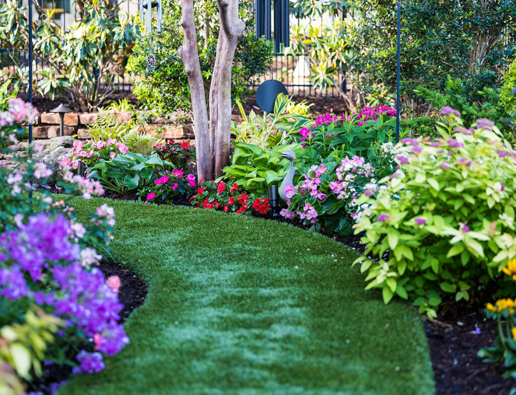 SEASONAL COLOR & MAINTENANCE – Covingtons